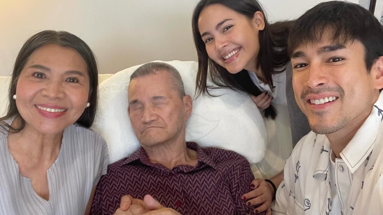 โมเมนต์น่ารัก ณเดชน์ – ญาญ่า ยกเค้กไปเบิร์ธเดย์คุณพ่อโยชิโอ อายุครบ 80 ปี | SootinClaimon.Com